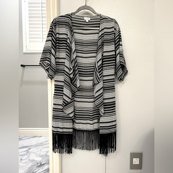 LuLaRoe | Other | Lularoe Black And White Kimono Sheer Cover Up | Poshmark